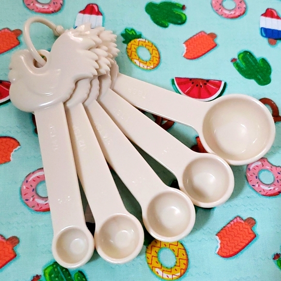 Unbranded | Kitchen | Nesting Measuring Spoons With Ring Holder ...